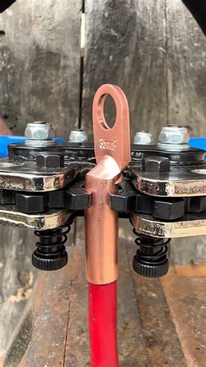 Manual Wire Crimping Tool For Strong And Reliable Electrical Connections #wire #crimpingtool