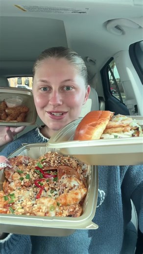 Exploring New Menu Items at The Cheesecake Factory 🤩😍