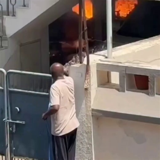 LPG Cylinder HoardingA Major Gas Cylinder Blast occurred in a residential parking area in Rajkot, Gujarat, after residents were found HOARDING cylinders, triggering a devastating explosion.Authorities recovered more than 40 gas cylinders from the site.