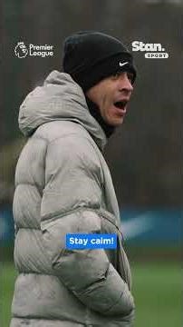 It’s mics on for a fascinating insight into Liam Rosenior’s first Chelsea training session 🎙️