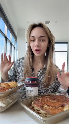 Trying CHEESECAKE FACTORY’S BRUNCH MENU!! 🥞☕️ #thecheesecakefactory #foodies #foodreels #foodreview #cheesecakefactory | laneygrn.eats