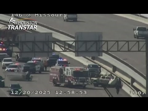 Deadly crash causes major backup on Fred Hartman Bridge