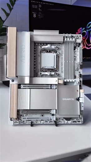 The AORUS X870E AERO X3D WOOD is designed for creators and PC builders who want a clean, minimalist aesthetic—without giving up on serious performance. ✨ Product Highlights 🌿 X3D Turbo mode 2.0 🎨 Up to 9000 MT/s 🚀 Back Drill PCB ⚡ Direct touch heatpipe 🧩 Wifi 7 320Mhz A motherboard that proves performance doesn’t have to be loud. CR: @gear.seekers #AORUS #X870E #AEROX3D #QuietLuxury #PCBuild #Motherboard #AMD #AestheticBuild #BattleStation | AORUS