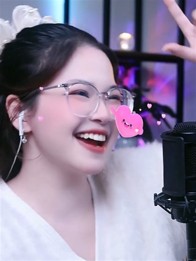 Cover Karaoke of Lemon Tree by Yến Nhi