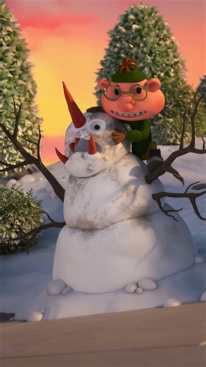 Uh Oh 🫣 | Diary of a Wimpy Kid: The Last Straw | @disneykids