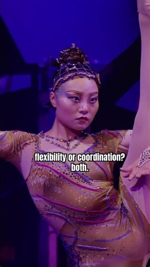 AND serving face while doing so 💁🏻‍♀️ #Alegria | Cirque du Soleil