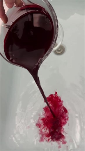 Relaxing Bath Soaks for Holiday Stress Relief