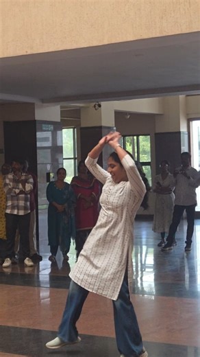 Theertha Sunil on Instagram: "New Year -New moves (dance, New year , vibe undi , telugu song , flashmob, kerala, acsr , nellore, andhramallus) #fypppppppppppppppppppppppppppppppppppppppppppppppppppppppppppppppppppppp #collegelife #medicolife #explore #dancereels"