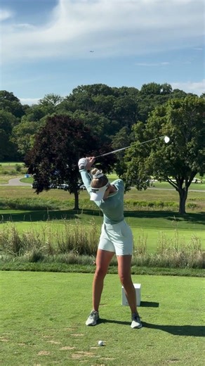 Nelly Korda iron swing in slow motion 🏌️‍♂️
