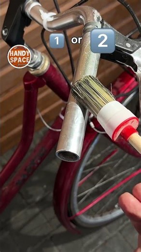 One or Two! Cyclists, Which Grip Trick Wins? #bike