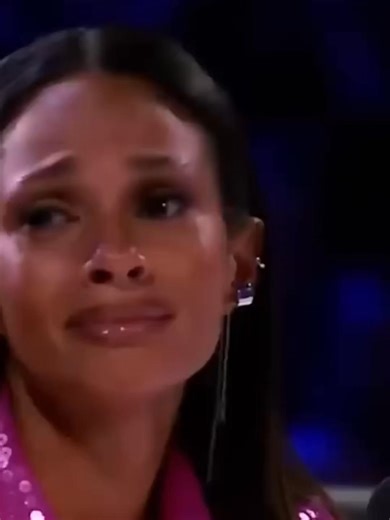 Opera singer Innocent Masuku is simply 'DIVINE'! | Unforgettable Audition | Britain's Got Talent #BGT #fyp #celebrity #champions #talent #viral #everyonefollowers | Sewlovelybyjoy back up page