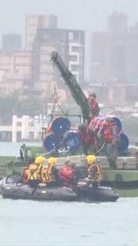 Taiwan drops "explosive barrels" in river defense drill as China encircles island #shorts