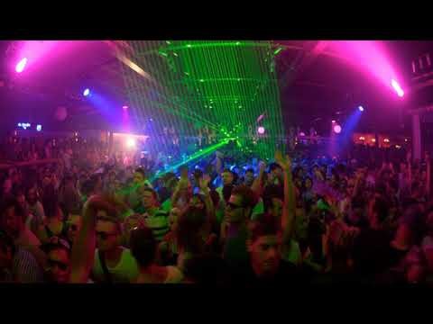 🎸🎸🎸 Hit Parade Marches On - Turn it Up! 🎸🎸🎸