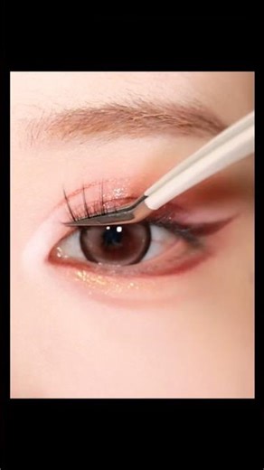 Easy Eyelash Application Tutorial for Beginners!#eyelash #makeup