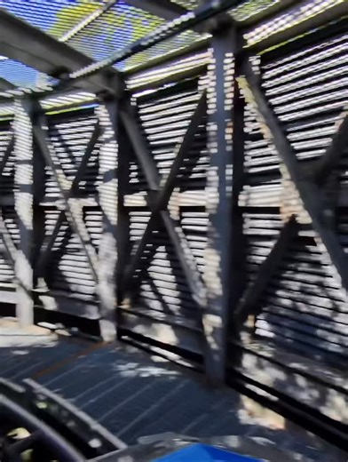 John Anthony Vega on Instagram: "At viewers request Front Row on Velocicoaster!!! #Viral #pov #velocicoaster #raptor #rollercoaster #universal #orlando #thrill #fronrow #metaglasses #oakleymeta"