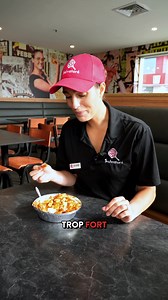 Poutine sauce au poivre 😅☺️ #poutine #pizzasalvatoré #quebec #tastetest #pourtoii #foodie #bouffequebec #viral | Pizza Salvatoré