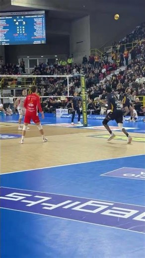 volleyball.. volleyball team match short... volleyball shorts.. volleyball match the player...