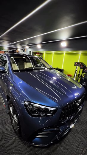 Alpha Omega - Car Detailing on Instagram: "🚘✨ Full Correction & Ceramic Protection ✨🚘 Σε αυτό το MERCEDES GLE 450e πραγματοποιήσαμε: 🔹 Γυάλισμα πολλαπλών σταδίων για πλήρη διόρθωση ατελειών και κορυφαία γυαλάδα. 🔹 Κεραμική επίστρωση στις βαμμένες επιφάνειες – για ασπίδα προστασίας και εντυπωσιακό βάθος χρώματος. 🔹 Εξειδικευμένη κεραμική προστασία σε κάθε σημείο: • Ζάντες 🛞 • Θόλους & σασί 🚙 • Καλώδια & πλαστικά εντός του κινητήρα ⚡ • Κρύσταλλα για υδροφοβική ιδιότητα & απόλυτη ορατότητα �
