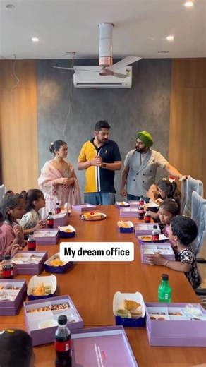 SNOW BERRY - ARTISANAL DESSERTS on Instagram: "OUR OUTLETS Delhi - Connaught Place (Shop no 72 & 95), Rajouri Garden, Ashok Vihar, Rohini, Paschim Vihar NCR - Faridabad (NIT 1 & Sector 15), Noida(Sector 104), Gurgaon (Sector 54 & Baani Square), Indirapuram Gorakhpur, Jaipur (C Scheme & Vaishali Nagar), Guwahati, Raipur, Bhubaneswar, Ludhiana, Amritsar, Bangalore, Pune, Hanumangarh, Prayagraj, Indore, Ahmedabad (SBR & Motera), Patna, Meerut, Lucknow (Hazratganj & Gomtinagar), Jammu, Surat, Kolkat