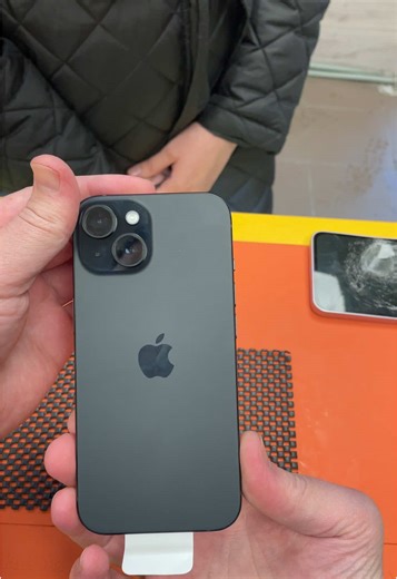 Мобил Элемент в Борисове: Удобства на площади вокзала