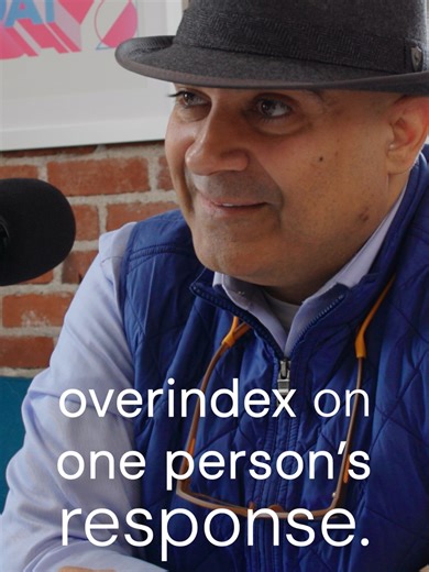 Here’s what founders get wrong about fundraising: (coming from a successful VC Founder ⬇️) They over-index on one investor’s response. In this clip, Dr Manu Kumar breaks down why that’s such a dangerous trap for founders raising capital. VCs are really good at saying “no” without burning bridges. So you hear things like: - “Not a big enough market.” - “Come back when there’s more traction.” - “We’re not the right firm to lead this.” Sometimes that’s useful signal. But sometimes what they really 