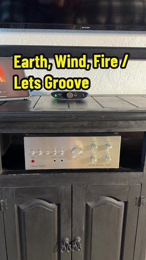 Let's Groove by Earth, Wind & Fire - Dance the Night Away