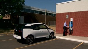 Manitoba funding green transportation initiatives, more electric vehicle chargers