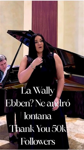 Finally was able to record the verismo aria from La Wally “Ebben? Ne andró lontana” that you all voted for when I hit 50k followers! I had concerts, then the holidays, then I was sick, but I was finally able to record with my good friend and colleague, @mstrezeva at piano. Listen everyone: I am not Saioa Hernendez 😅 This aria is just for all of you because of the many requests for a verismo aria, however, I am still many light years away from this repertoire. I feel most comfortable singing my 