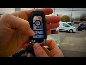 2020 Ford Edge Titanium | How does the key fob work on the 2020 Ford Edge Titanium?