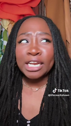 Bumble says when should give up their vow of celibacy. Here’s what I think about their suggestion. #datingapp #datingtips #datingadvice #bumble @Shawnda