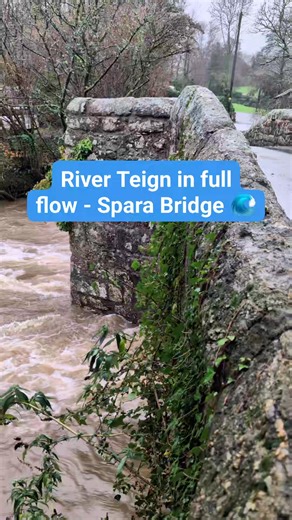 🌊 RIVER TEIGN IN FULL FLOW – SPARA BRIDGE 🌊 The River Teign was in full flow on Thursday following all the recent rain. This was the scene at the 17th century Spara Bridge (H23), at Lower Ashton on the eastern fringes of Dartmoor, at around 2.30pm. Nearly 2 inches of rain fell in 24 hours in some parts of Dartmoor. A flood alert had been issued for the River Teign area, meaning flooding was possible. During the day this was upgraded to a flood warning for the Lower Teign, with flooding expecte