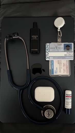 just a guy and his littmann 🩺💙#fyp #emt #littmann #fypp #apple | littmann stethoscope