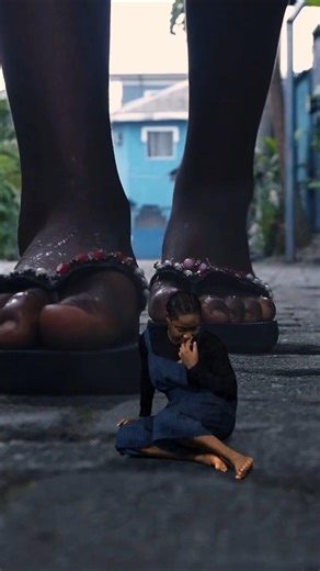 Evill Sister uses a black magic spell on her younger sister because of a boy #evillspell #evil