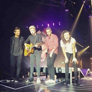 One Direction: ostatni koncert. Wzruszenie, łzy i rozpacz! Zobacz występ na ESKA.pl