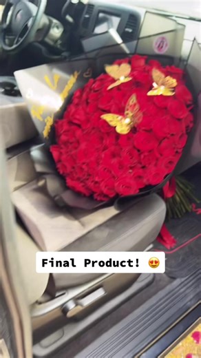 Creating a Stunning 100 Red Rose Bouquet with Long 60cm Stems