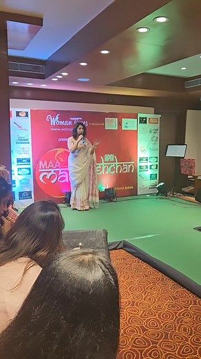 39 reactions · 3 comments | I am on the stage of woman Times and speaking as a shero. #reshmisharmaofficial #reelsfb #womantimes #magazine #MRBrand #nutritionist #reelsfb #follower #TopFans | Reshmi Mitra | Facebook