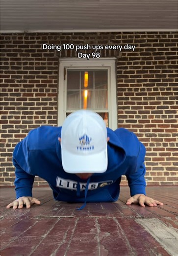 Doing 100 push ups every day Day 98 #discipline #mentality #pushups #gym #day98