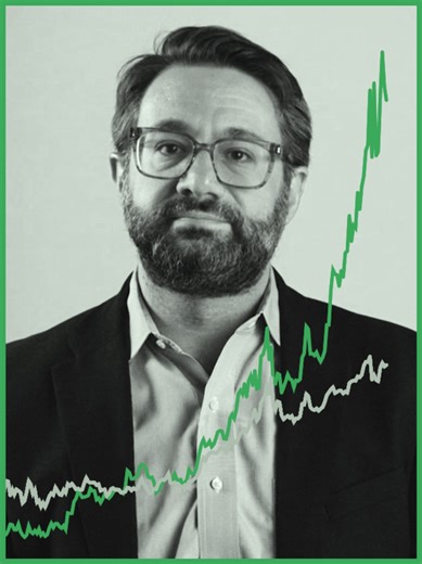 Here’s Why Investors Should Consider Selling Silver and Prioritize Gold