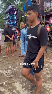 64K views · 1K reactions | Cak kliwir bertemu oporator bofago | Horeg Java | Facebook