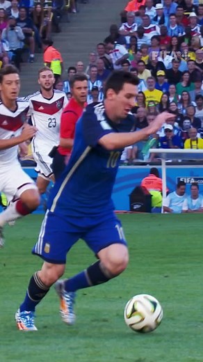 3.7M views · 103K reactions | Messi magic: s l o w 彩 m o t i o n | FIFA World Cup | Facebook