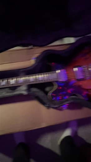 After a week, my new guitar came in. It’s an Epiphone 335 Pro. She is a beaut. The strings were so cold so I’m surprised I was able to play it🥶 #guitar #unboxing #epiphone335 #rock