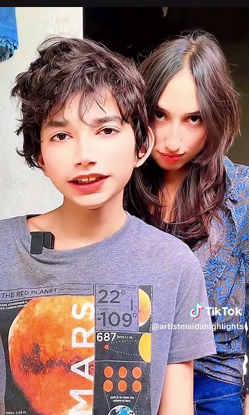 Discover the Artistry of Maida Noor