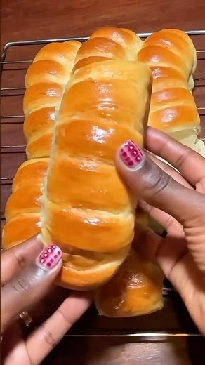 Quick Bread Recipe for Time-Strapped Moms #breadbaker #howareyoubread #breadmaking