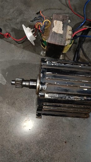 1200wett motor 220 volt AC.generator. #shortvideo #experiment