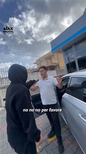 Bro..quando ti bucano la ruota, chiama la nostra officina mobile!🚙 Powered by @maxdigitalinnovation #auto #officina #manutenzioneauto #carrozzeria | Grigoli Car Service