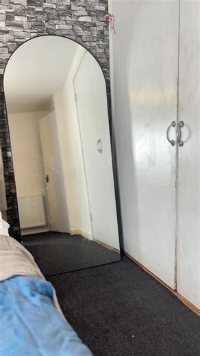 Choosing the Perfect Full-Length Mirror for Your Home