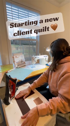 Jessica | *~* Client Quilt *~* Starting a new client quilt and I’m obsessed with the color picks 🤎 the pattern is called Homecoming from... | Instagram