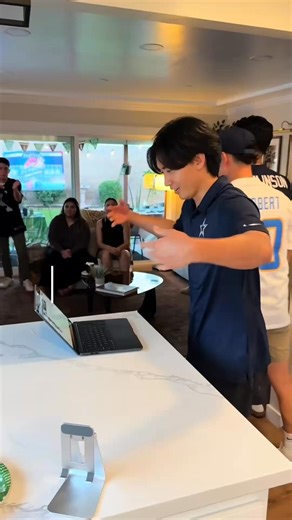 9.5K views · 36 reactions | This league did a typing test to determine fantasy draft order 藍 (via molim_37/TT) | Yahoo Sports Fantasy | Facebook
