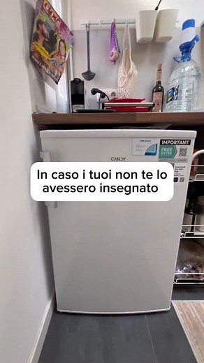 7.9K views · 4.3K reactions | Cresci pensando che il frigo si usi “a sentimento”. Poi scopri che stai buttando soldi solo perché nessuno ti ha detto dove va messa la temperatura ❄️ #energia #bollette #frigorifero #e #cpt #rcg #af | Reset Energia | Facebook