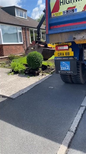 Extending a #concrete #driveway to becaome a #resindrive #resindriveway #resininstall #fypシ #construction #groundworks #grabwagon #foryou | OP Media